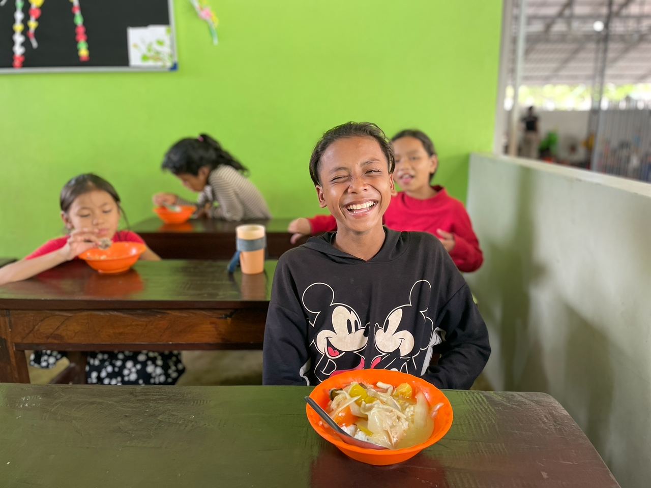Fighting child labour, one meal at a time. - reachsiemreap
